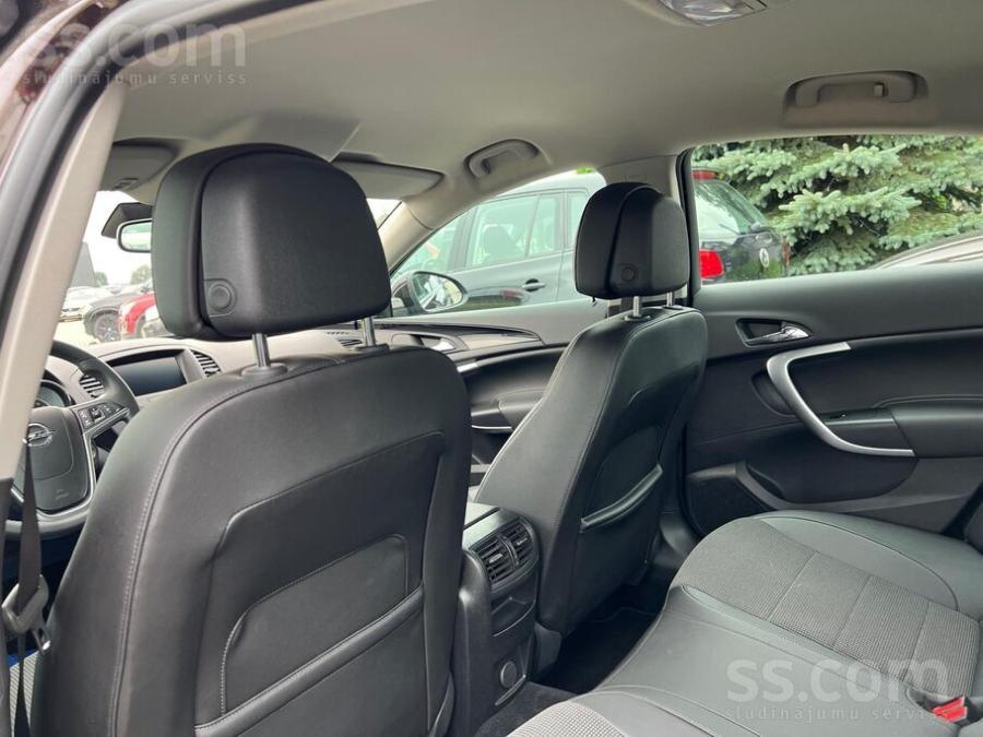Brūns Opel Insignia 2013 Talsi, ar dzinēja tilpumu 2.00 L un nobraukumu 186 tūkst. km par 7470 €, foto 14 vietnē AUTOMOTO.COM.LV