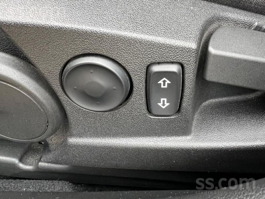 Brūns Opel Insignia 2013 Talsi, ar dzinēja tilpumu 2.00 L un nobraukumu 186 tūkst. km par 7470 €, foto 19 vietnē AUTOMOTO.COM.LV