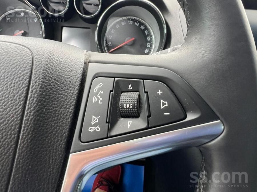 Brūns Opel Insignia 2013 Talsi, ar dzinēja tilpumu 2.00 L un nobraukumu 186 tūkst. km par 7470 €, foto 25 vietnē AUTOMOTO.COM.LV
