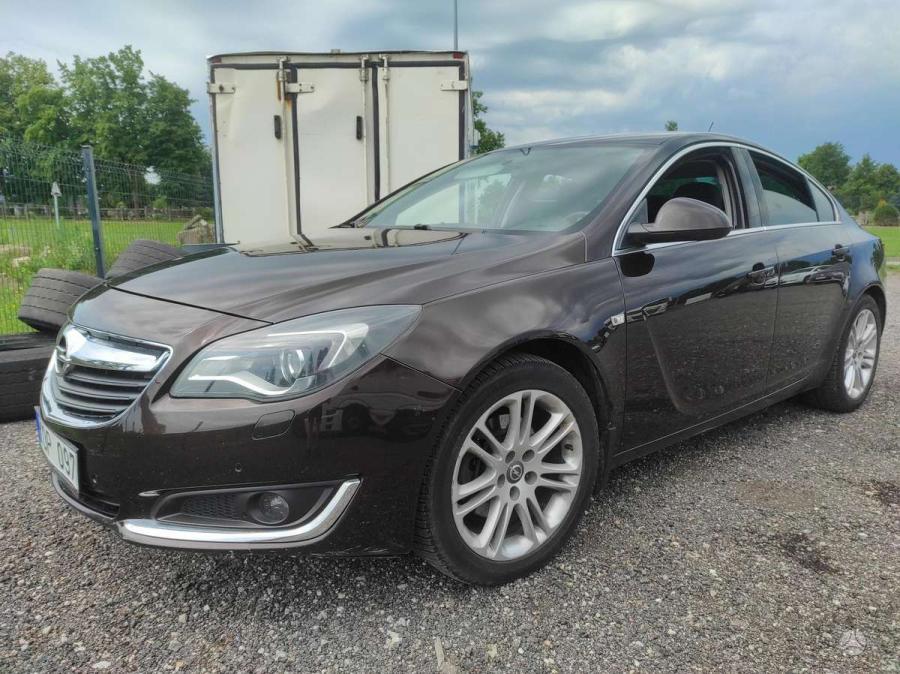 Brūns Opel Insignia 2013 Panevēža, ar dzinēja tilpumu 2.00 L un nobraukumu 314 tūkst. km par 1500 €, foto 1 vietnē AUTOMOTO.COM.LV