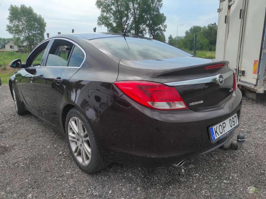 Brūns Opel Insignia 2013 Panevēža, ar dzinēja tilpumu 2.00 L un nobraukumu 314 tūkst. km par 1500 €, foto 7 vietnē AUTOMOTO.COM.LV