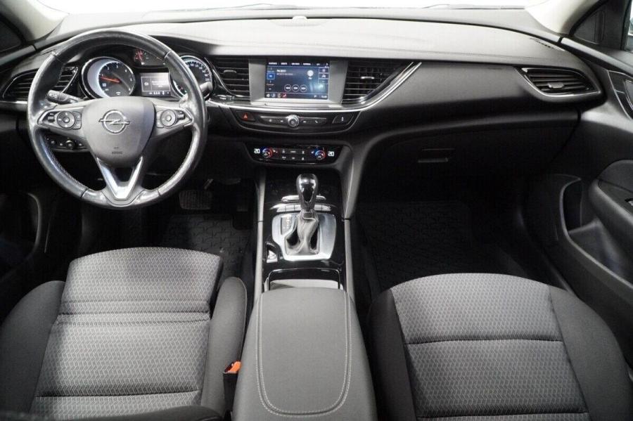 Brūns Opel Insignia 2022 Peetri, ar dzinēja tilpumu 1.50 L un nobraukumu 94 tūkst. km par 17850 €, foto 9 vietnē AUTOMOTO.COM.LV