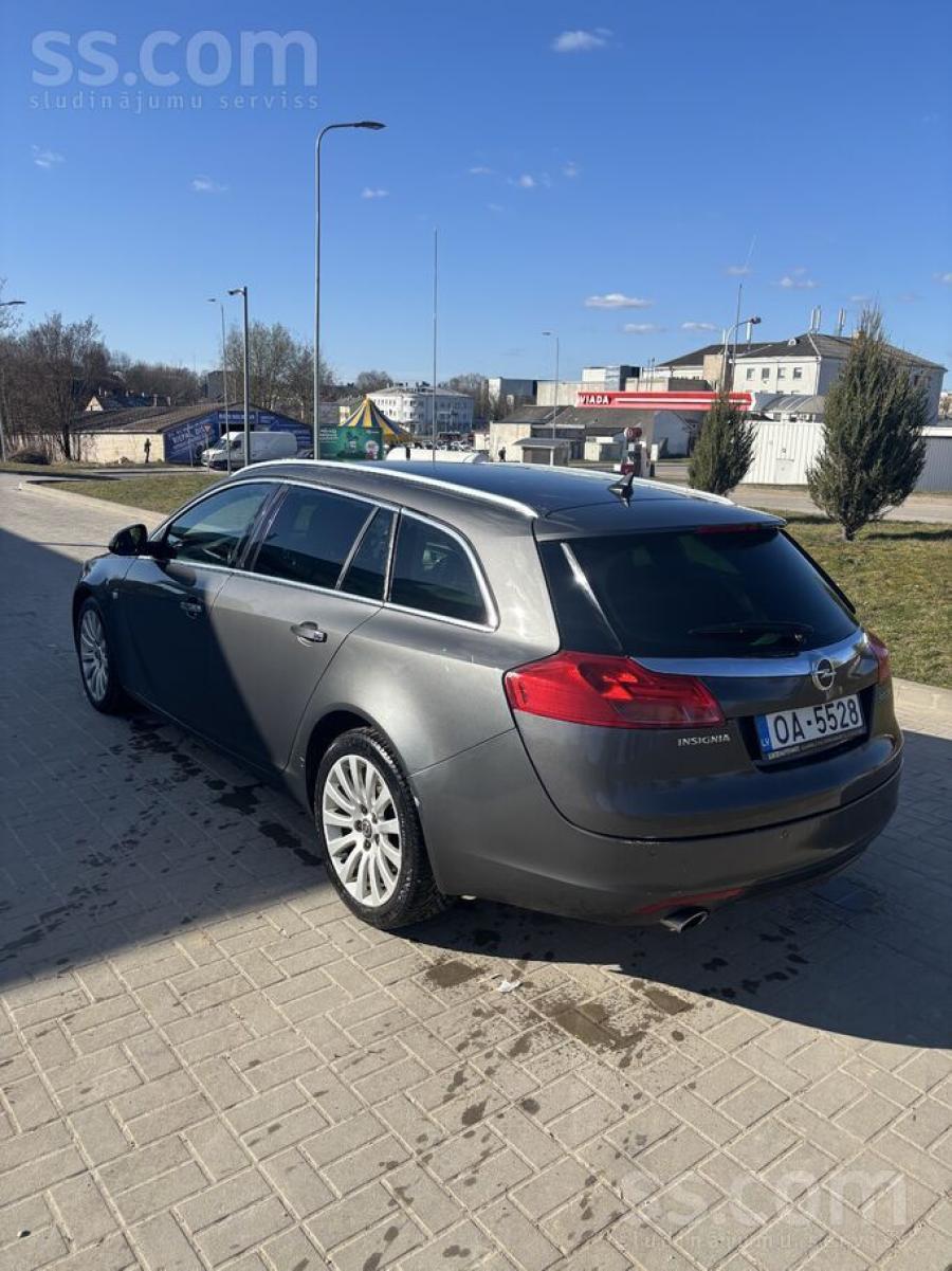 Brūns Opel Insignia 2009 Rēzekne, ar dzinēja tilpumu 2.00 L un nobraukumu 451 tūkst. km par 1800 €, foto 3 vietnē AUTOMOTO.COM.LV