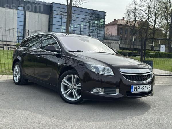 Brūns Opel Insignia 2011 Tukums, ar dzinēja tilpumu 2.00 L un nobraukumu 240 tūkst. km par 3950 €, foto 1 vietnē AUTOMOTO.COM.LV