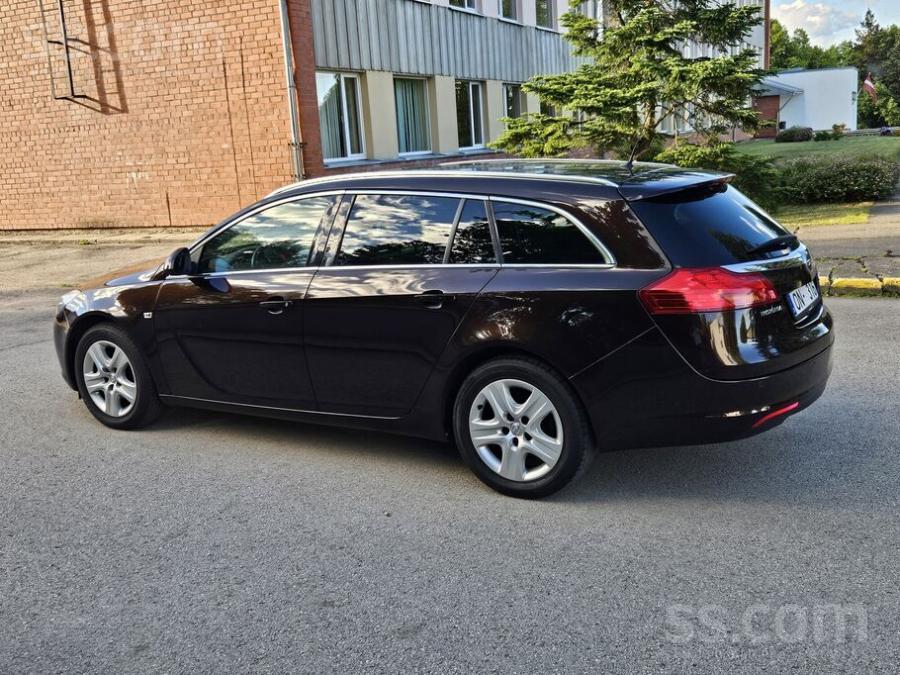 Brūns Opel Insignia 2011 Jēkabpils, ar dzinēja tilpumu 2.00 L un nobraukumu 211 tūkst. km par 5490 €, foto 11 vietnē AUTOMOTO.COM.LV