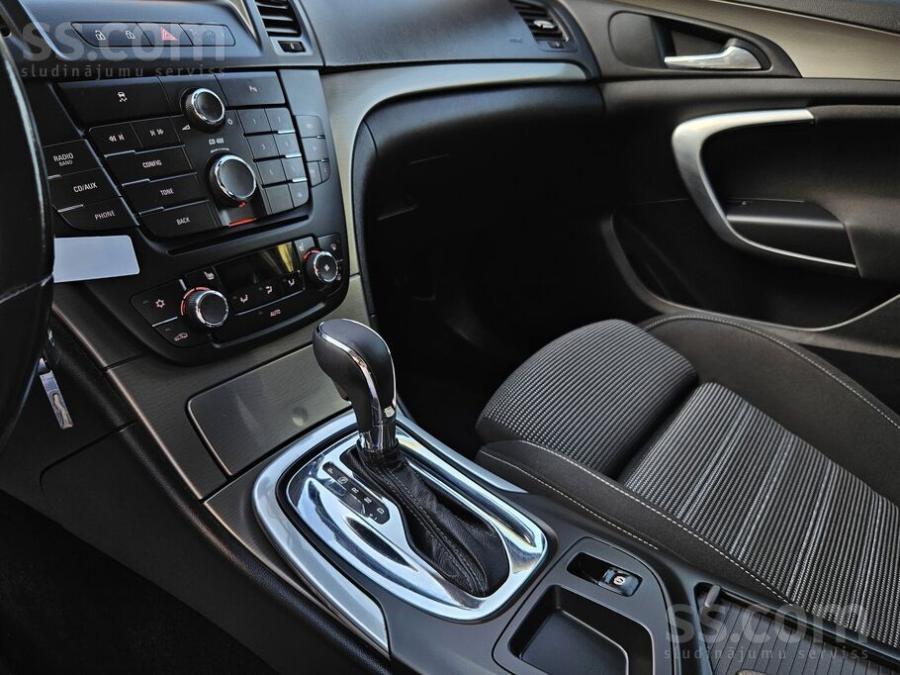 Brūns Opel Insignia 2011 Jēkabpils, ar dzinēja tilpumu 2.00 L un nobraukumu 211 tūkst. km par 5490 €, foto 29 vietnē AUTOMOTO.COM.LV