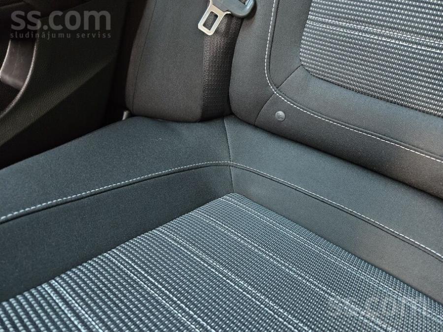 Brūns Opel Insignia 2011 Jēkabpils, ar dzinēja tilpumu 2.00 L un nobraukumu 211 tūkst. km par 5490 €, foto 31 vietnē AUTOMOTO.COM.LV