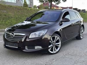 Brown Opel Insignia 2011 in Jonava, with an engine capacity of 1.96 L and mileage of 305 thousand km for 3850 €, photo  on AUTOMOTO.COM.LV