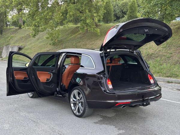 Brown Opel Insignia 2011 in Jonava, with an engine capacity of 1.96 L and mileage of 305 thousand km for 3850 €, photo 8 on AUTOMOTO.COM.LV