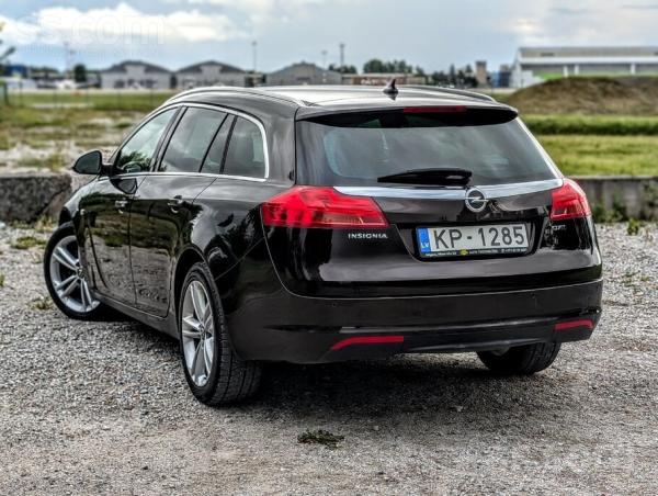 Brūns Opel Insignia 2011 Rīga, ar dzinēja tilpumu 2.00 L un nobraukumu 0 tūkst. km par 3500 €, foto 5 vietnē AUTOMOTO.COM.LV