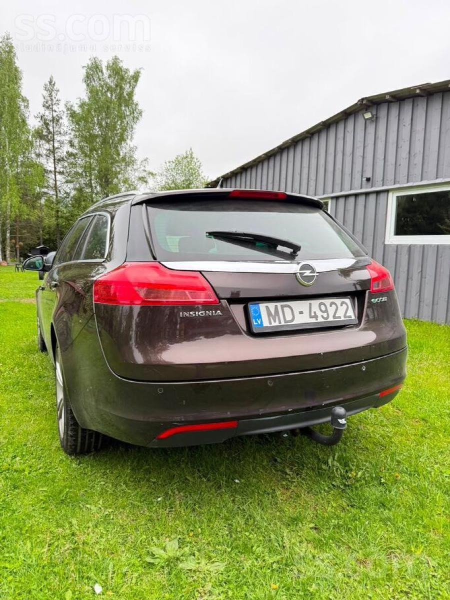 Brūns Opel Insignia 2011 Cēsis, ar dzinēja tilpumu 2.00 L un nobraukumu 223 tūkst. km par 3700 €, foto 5 vietnē AUTOMOTO.COM.LV