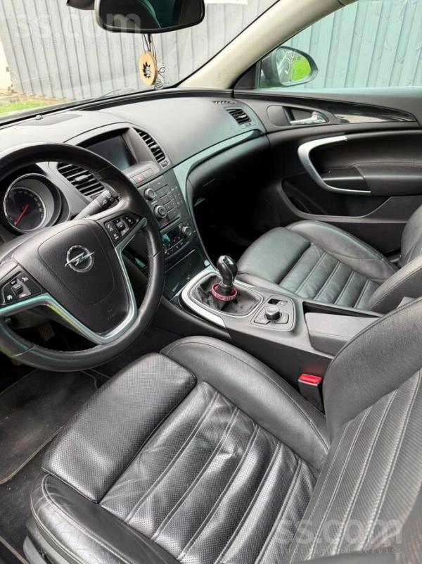Brūns Opel Insignia 2011 Cēsis, ar dzinēja tilpumu 2.00 L un nobraukumu 223 tūkst. km par 3700 €, foto 8 vietnē AUTOMOTO.COM.LV