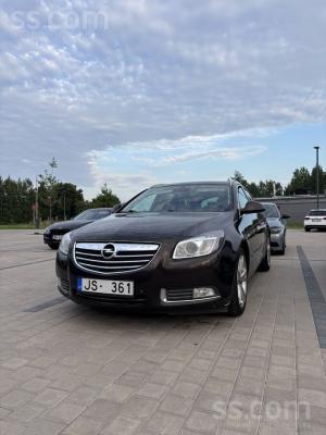 Brūns Opel Insignia 2011 Rīga, ar dzinēja tilpumu 2.00 L un nobraukumu 305 tūkst. km par 3500 €, foto  vietnē AUTOMOTO.COM.LV