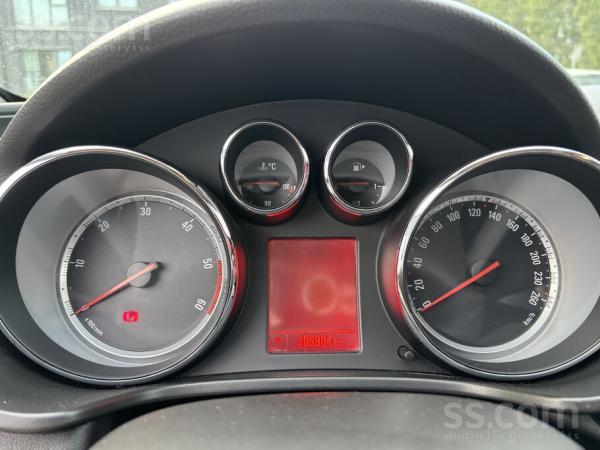 Brūns Opel Insignia 2011 Rīga, ar dzinēja tilpumu 2.00 L un nobraukumu 305 tūkst. km par 3500 €, foto 8 vietnē AUTOMOTO.COM.LV
