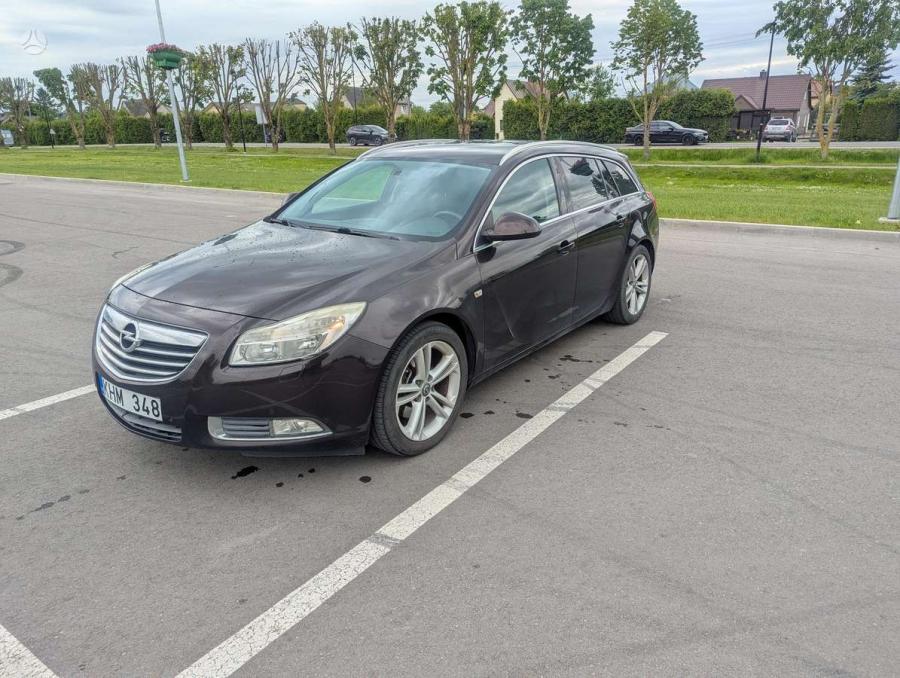 Brūns Opel Insignia 2011 Kauņa, ar dzinēja tilpumu 1.96 L un nobraukumu 262 tūkst. km par 4300 €, foto 1 vietnē AUTOMOTO.COM.LV