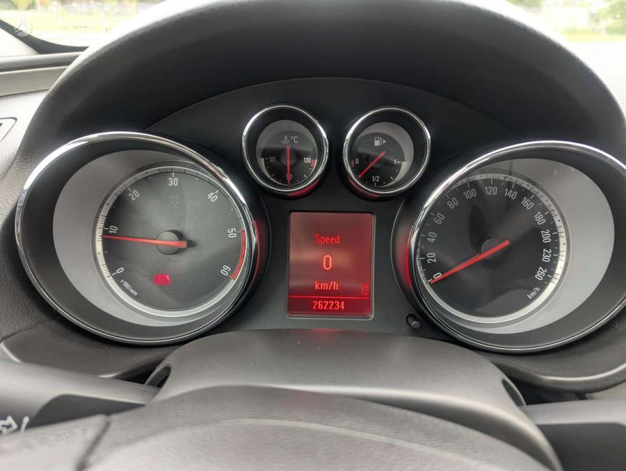 Brūns Opel Insignia 2011 Kauņa, ar dzinēja tilpumu 1.96 L un nobraukumu 262 tūkst. km par 4300 €, foto 13 vietnē AUTOMOTO.COM.LV