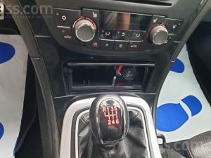 Brown Opel Insignia 2011 in Cesis, with an engine capacity of 2.00 L and mileage of 0 thousand km for 4900 €, photo 16 on AUTOMOTO.COM.LV