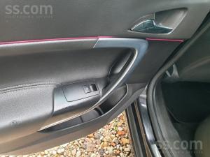 Brown Opel Insignia 2011 in Cesis, with an engine capacity of 2.00 L and mileage of 0 thousand km for 4900 €, photo 19 on AUTOMOTO.COM.LV