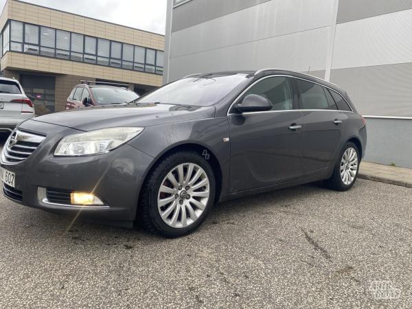 Brūns Opel Insignia 2011 Viļņa, ar dzinēja tilpumu 2.00 L un nobraukumu 280 tūkst. km par 2350 €, foto 1 vietnē AUTOMOTO.COM.LV