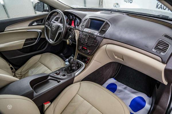 Brūns Opel Insignia 2012 Kauņa, ar dzinēja tilpumu 2.00 L un nobraukumu 302 tūkst. km par 5490 €, foto 11 vietnē AUTOMOTO.COM.LV