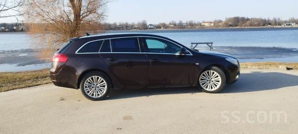 Brūns Opel Insignia 2012 Balvi, ar dzinēja tilpumu 2.00 L un nobraukumu 383 tūkst. km par 2600 €, foto 9 vietnē AUTOMOTO.COM.LV