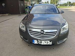 Brown Opel Insignia 2012 in Kaunas, with an engine capacity of 2.00 L and mileage of 183 thousand km for 4250 €, photo 4 on AUTOMOTO.COM.LV