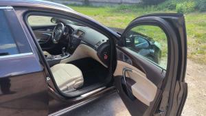 Brūns Opel Insignia 2012 Kauņa, ar dzinēja tilpumu 1.96 L un nobraukumu 275 tūkst. km par 3980 €, foto 12 vietnē AUTOMOTO.COM.LV