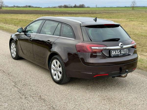 Brūns Opel Insignia 2013 Vilkaviškis, ar dzinēja tilpumu 1.96 L un nobraukumu 162 tūkst. km par 6900 €, foto 4 vietnē AUTOMOTO.COM.LV