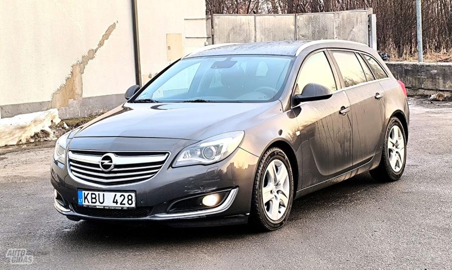 Brown Opel Insignia 2013 in Vilnius, with an engine capacity of 2.00 L and mileage of 188 thousand km for 3999 €, photo 1 on AUTOMOTO.COM.LV