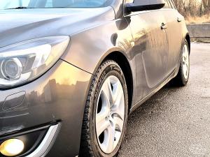Brown Opel Insignia 2013 in Vilnius, with an engine capacity of 2.00 L and mileage of 188 thousand km for 3999 €, photo 9 on AUTOMOTO.COM.LV