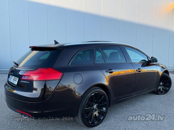 Brown Opel Insignia 2013 in Tartu, with an engine capacity of 2.00 L and mileage of 269 thousand km for 5490 €, photo 5 on AUTOMOTO.COM.LV