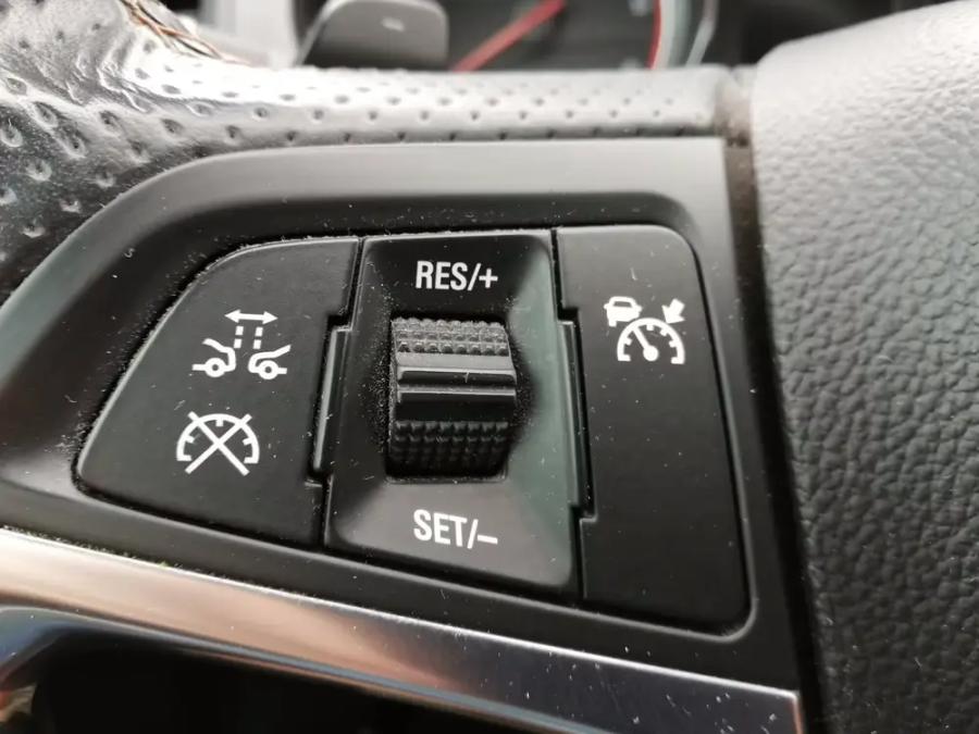 Brūns Opel Insignia 2013 Saldus, ar dzinēja tilpumu 2.00 L un nobraukumu 209 tūkst. km par 6500 €, foto 16 vietnē AUTOMOTO.COM.LV