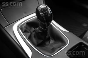 Brūns Opel Insignia 2013 Rīga, ar dzinēja tilpumu 2.00 L un nobraukumu 230 tūkst. km par 3990 €, foto 24 vietnē AUTOMOTO.COM.LV
