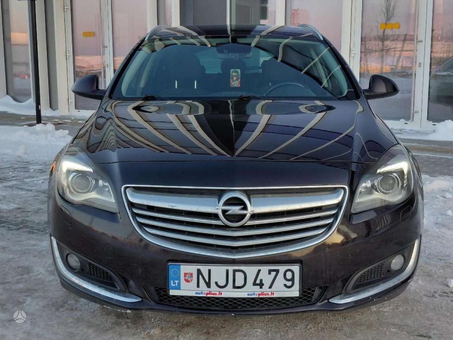 Brown Opel Insignia 2014 in Vilnius, with an engine capacity of 1.96 L and mileage of 354 thousand km for 5000 €, photo 2 on AUTOMOTO.COM.LV