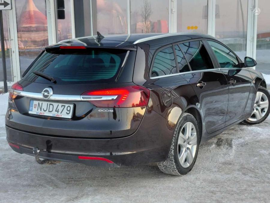 Brown Opel Insignia 2014 in Vilnius, with an engine capacity of 1.96 L and mileage of 354 thousand km for 5000 €, photo 6 on AUTOMOTO.COM.LV