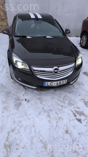Brown Opel Insignia 2014 in Dobele, with an engine capacity of 2.00 L and mileage of 270 thousand km for 3300 €, photo 8 on AUTOMOTO.COM.LV