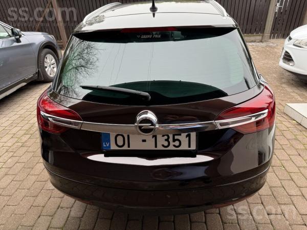 Brūns Opel Insignia 2014 Ogre, ar dzinēja tilpumu 2.00 L un nobraukumu 271 tūkst. km par 5450 €, foto 8 vietnē AUTOMOTO.COM.LV