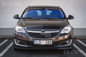Brown Opel Insignia 2014 in Riga, with an engine capacity of 2.00 L and mileage of 270 thousand km for 7690 €, photo 3 on AUTOMOTO.COM.LV