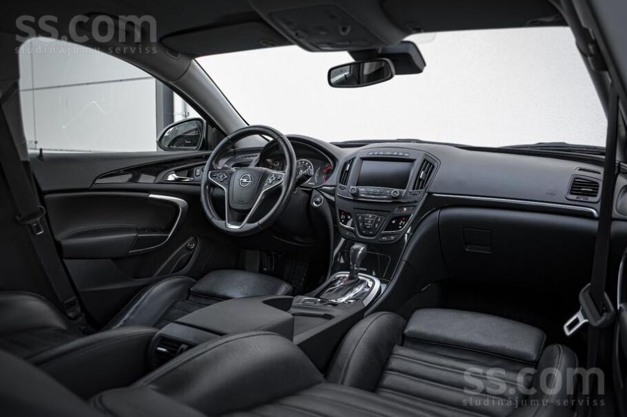 Brown Opel Insignia 2014 in Riga, with an engine capacity of 2.00 L and mileage of 270 thousand km for 7690 €, photo 15 on AUTOMOTO.COM.LV