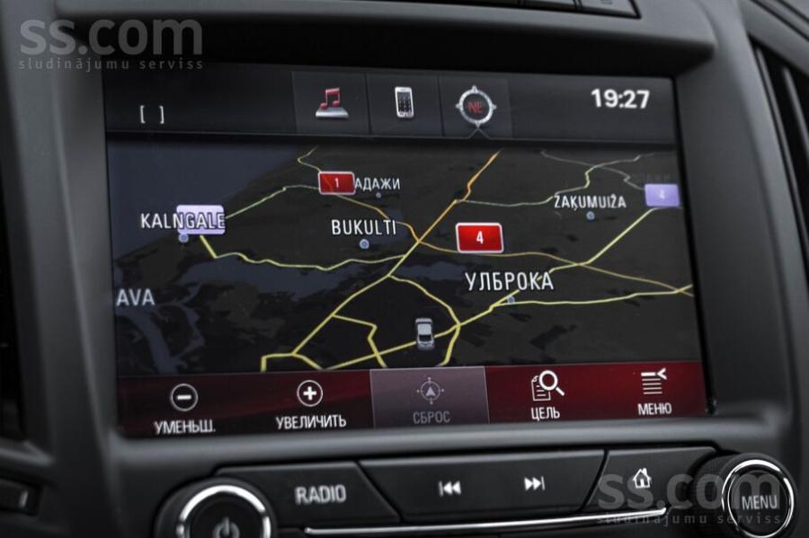 Brown Opel Insignia 2014 in Riga, with an engine capacity of 2.00 L and mileage of 270 thousand km for 7690 €, photo 27 on AUTOMOTO.COM.LV