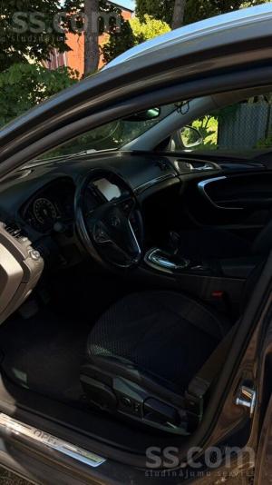 Brūns Opel Insignia 2014 Kuldīga, ar dzinēja tilpumu 2.00 L un nobraukumu 308 tūkst. km par 5200 €, foto 4 vietnē AUTOMOTO.COM.LV