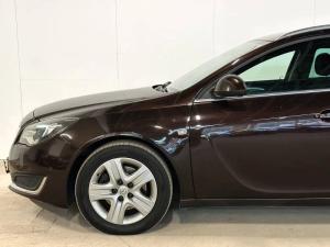 Brown Opel Insignia 2014 in Jurmala, with an engine capacity of 2.00 L and mileage of 287 thousand km for 5650 €, photo 20 on AUTOMOTO.COM.LV