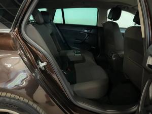 Brown Opel Insignia 2014 in Jurmala, with an engine capacity of 2.00 L and mileage of 287 thousand km for 5650 €, photo 33 on AUTOMOTO.COM.LV