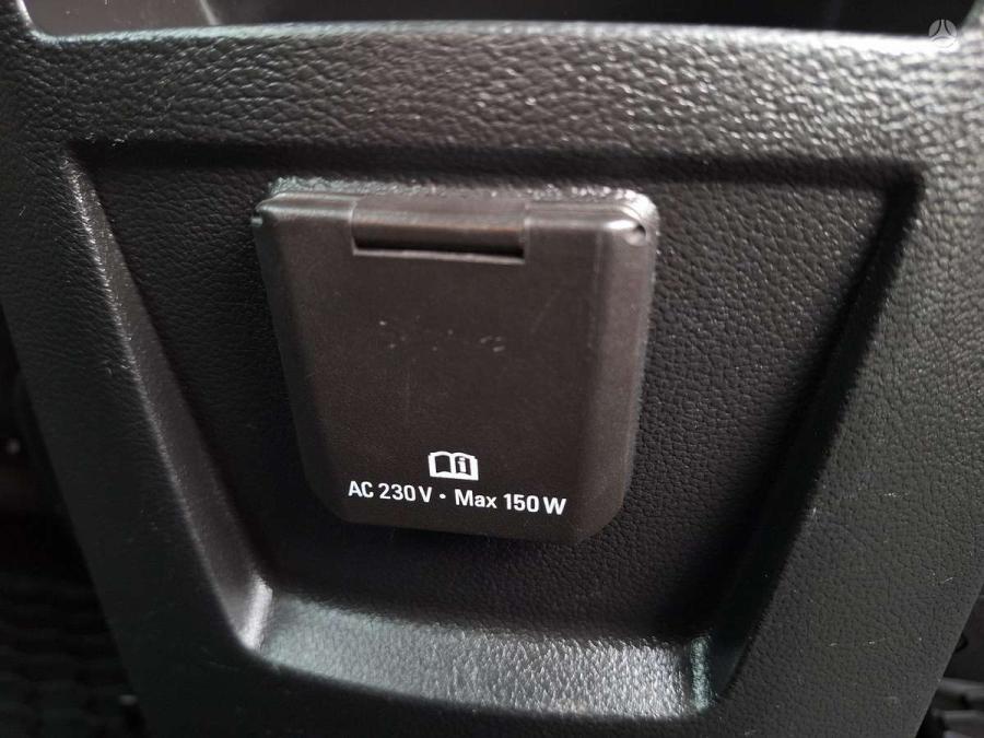 Brown Opel Insignia 2014 in Kaunas, with an engine capacity of 1.96 L and mileage of 292 thousand km for 4600 €, photo 17 on AUTOMOTO.COM.LV
