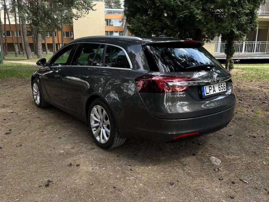 Brūns Opel Insignia 2014 Druskininkai, ar dzinēja tilpumu 1.96 L un nobraukumu 345 tūkst. km par 5300 €, foto 4 vietnē AUTOMOTO.COM.LV