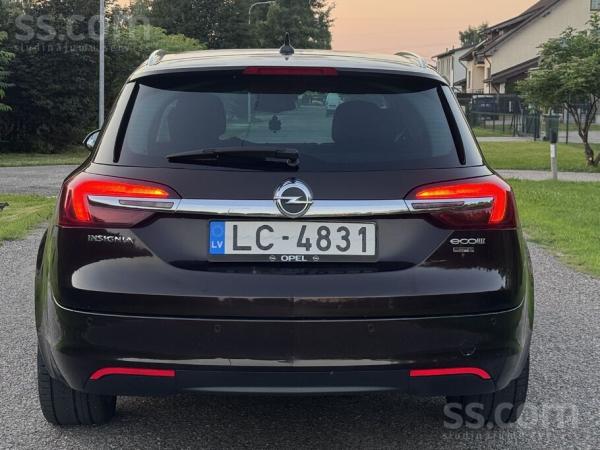 Brūns Opel Insignia 2014 Rīga, ar dzinēja tilpumu 2.00 L un nobraukumu 267 tūkst. km par 4850 €, foto 10 vietnē AUTOMOTO.COM.LV