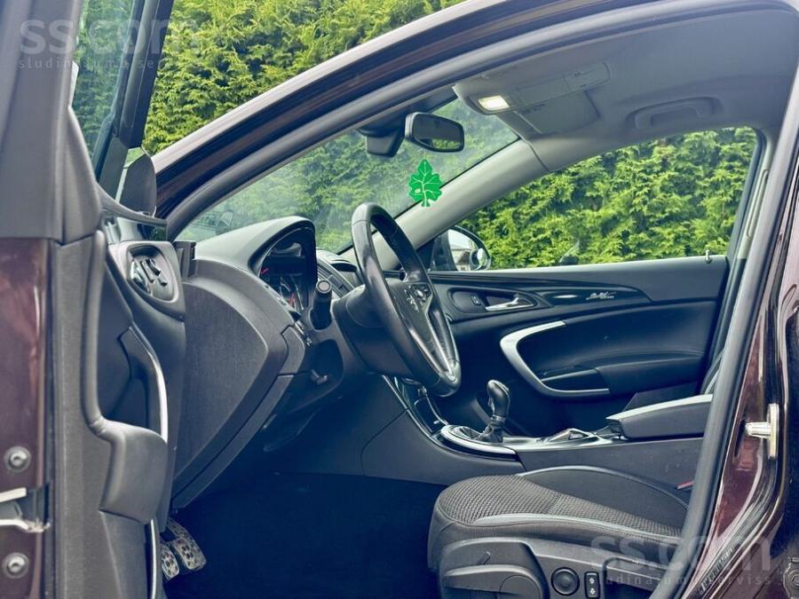 Brūns Opel Insignia 2014 Rīga, ar dzinēja tilpumu 2.00 L un nobraukumu 267 tūkst. km par 4850 €, foto 14 vietnē AUTOMOTO.COM.LV