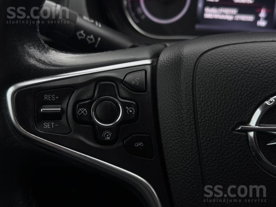 Brūns Opel Insignia 2014 Rīga, ar dzinēja tilpumu 2.00 L un nobraukumu 267 tūkst. km par 4850 €, foto 27 vietnē AUTOMOTO.COM.LV