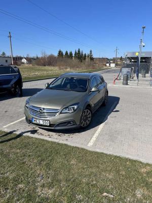 Brūns Opel Insignia 2014 Palanga, ar dzinēja tilpumu 1.96 L un nobraukumu 305 tūkst. km par 5500 €, foto  vietnē AUTOMOTO.COM.LV
