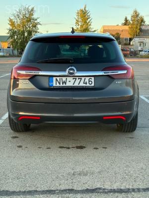 Brown Opel Insignia 2014 in Jekabpils, with an engine capacity of 2.00 L and mileage of 223 thousand km for 6200 €, photo 3 on AUTOMOTO.COM.LV